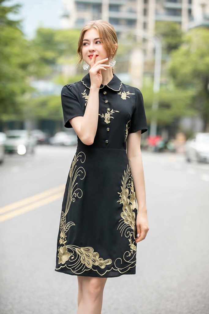 Vintage Short Sleeve Runway Gold Line Embroidery High Quality Dress ...
