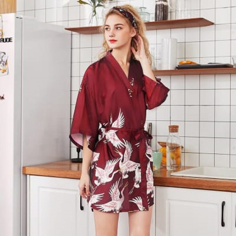 Sexy Graphic Printing Short Night-robe - Power Day Sale