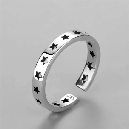 Retro Hollow Five-pointed Star Ring - Power Day Sale